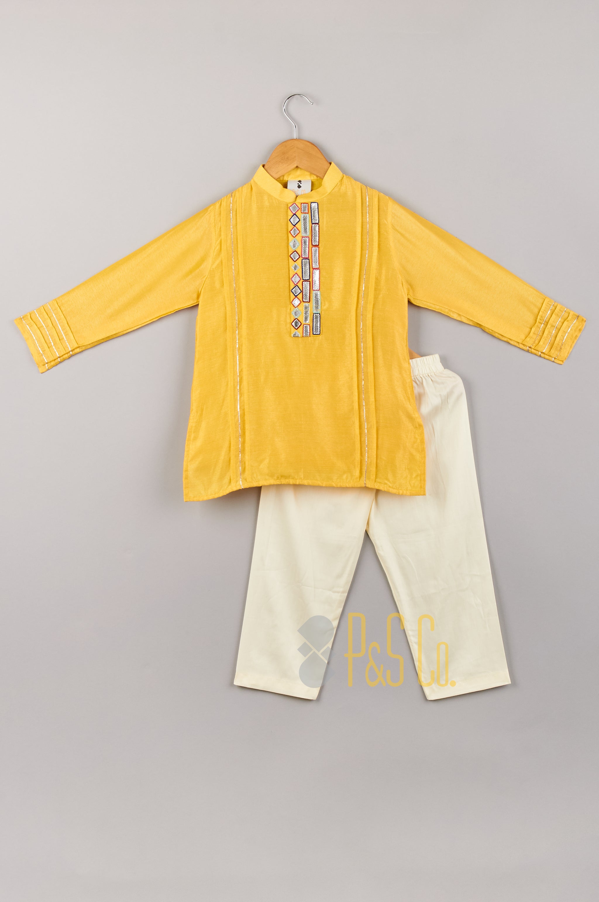 Abhla Work & Multi Color Threadwork Kurta & Pyjama